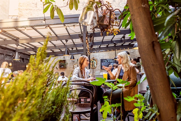 Buy a Quick Service Fast Food Restaurant With The RE